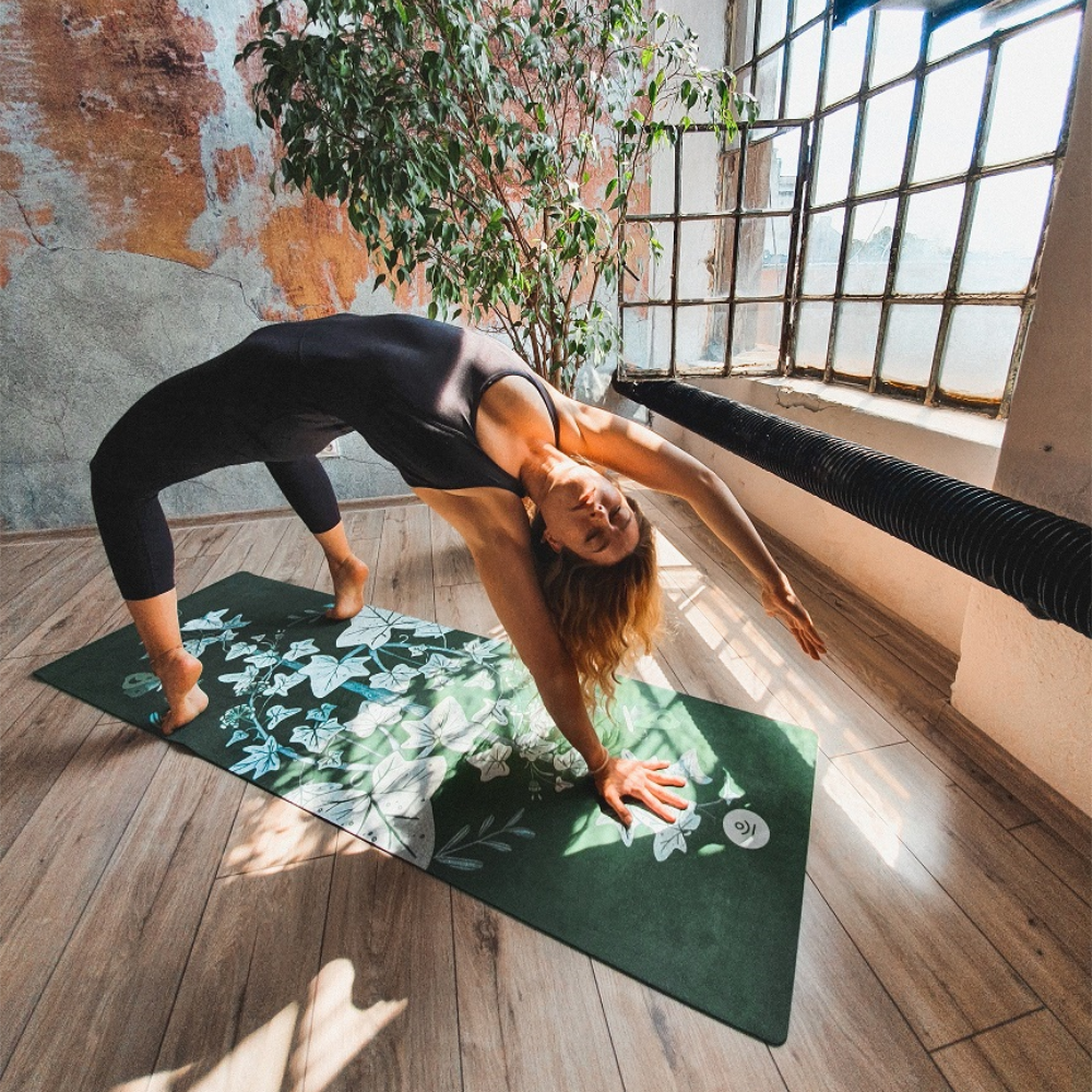 Podstawowe asany jogi - 20 podstawowych asan | joga pozy | joga ...